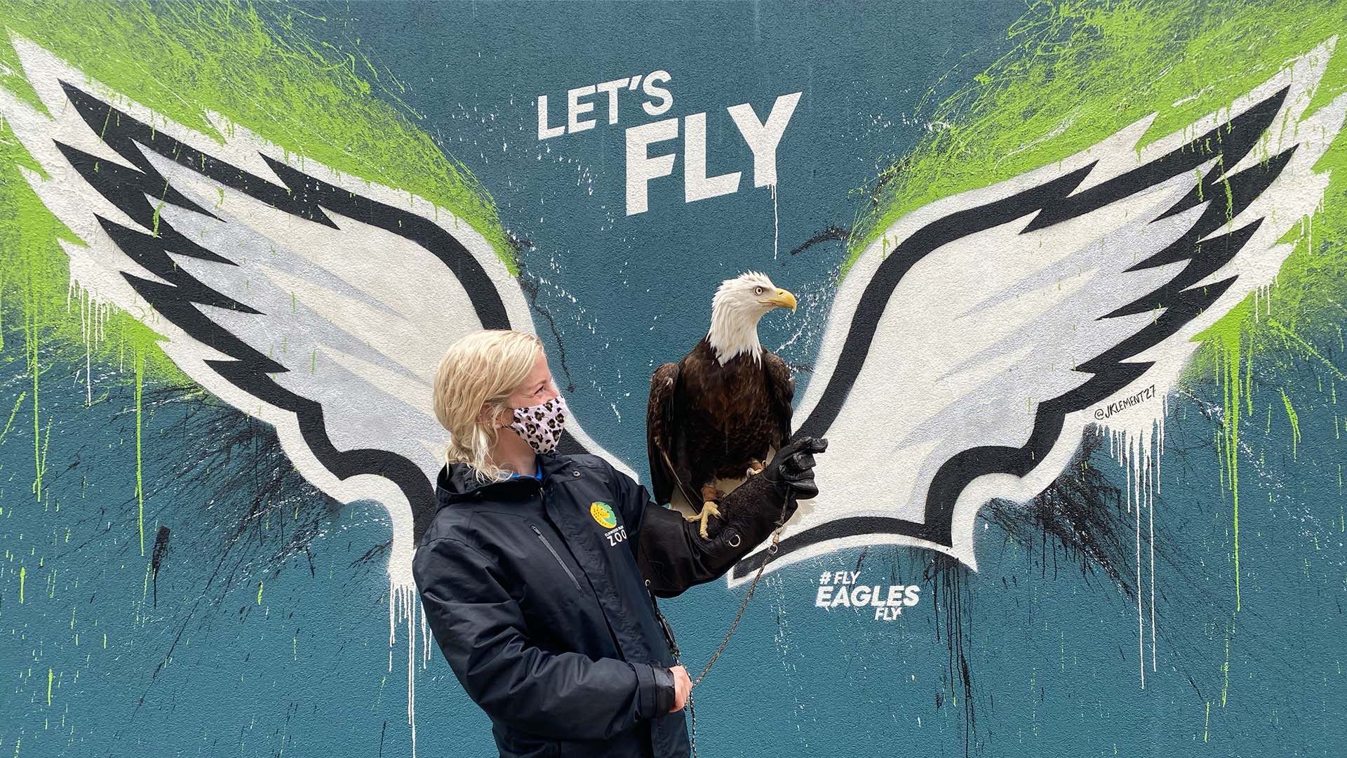 Ambassadors for the Philadelphia Eagles - Elmwood Park Zoo